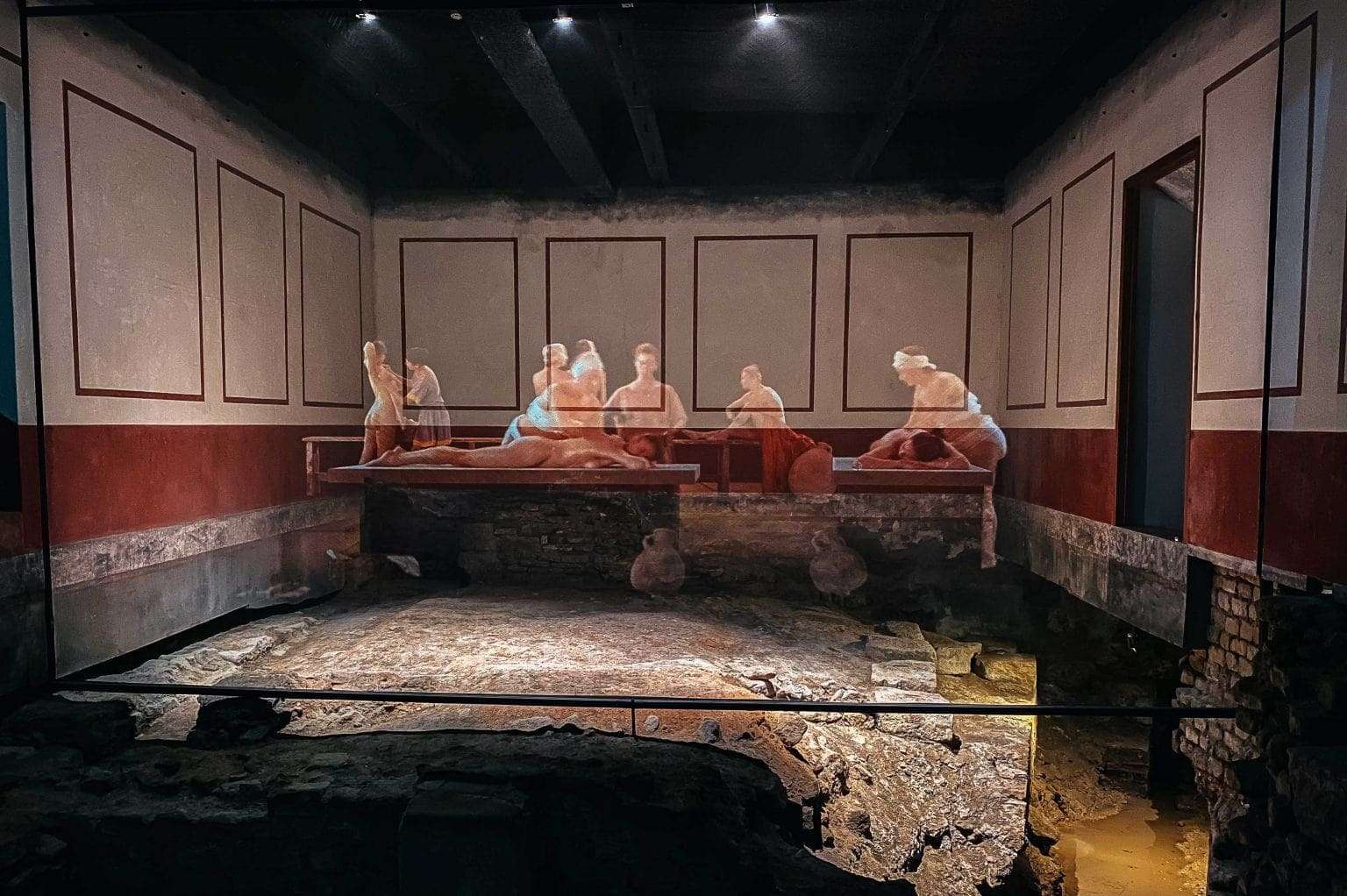Bathing in history in Bath, England - Marlene On The Move